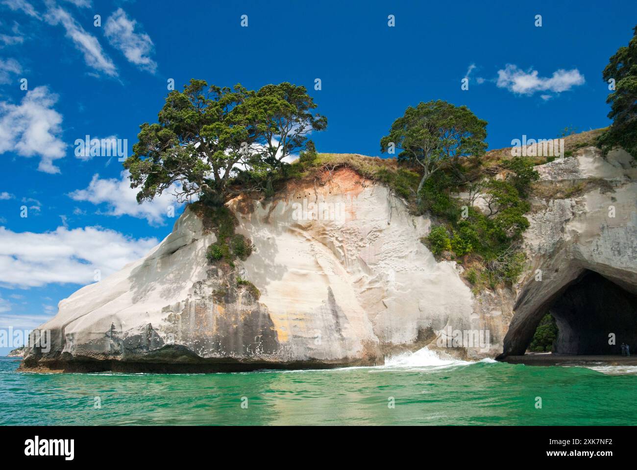 Cathedral Cove, Te Whanganui-A-Hei (Great Bay of Hei), Marine Reserve ...