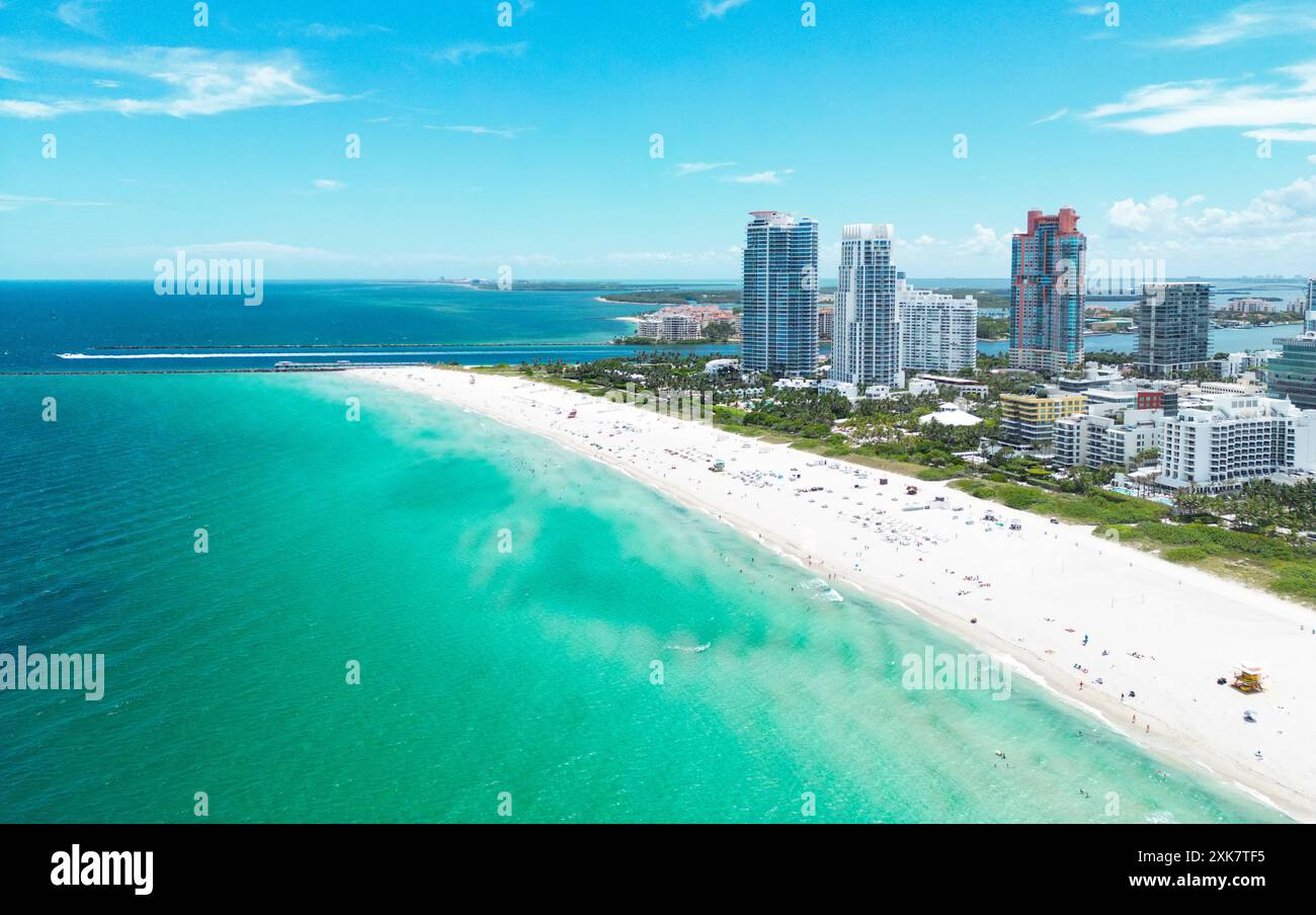 Coastal scene miami beach shot hi-res stock photography and images - Alamy