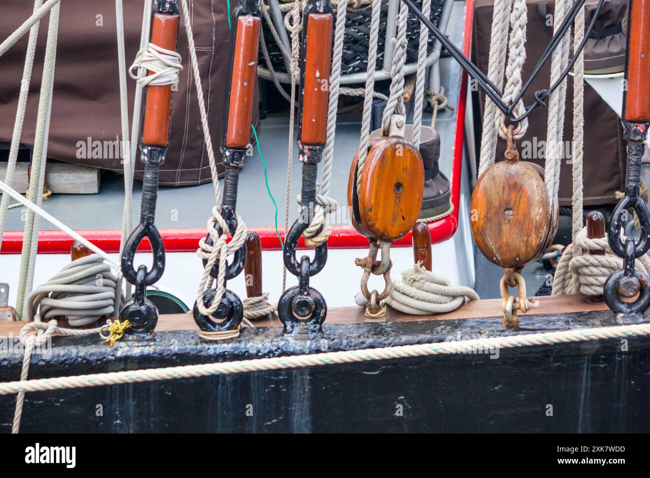 Rigging and details of marine equipment of sailboat closeup - ropes ...