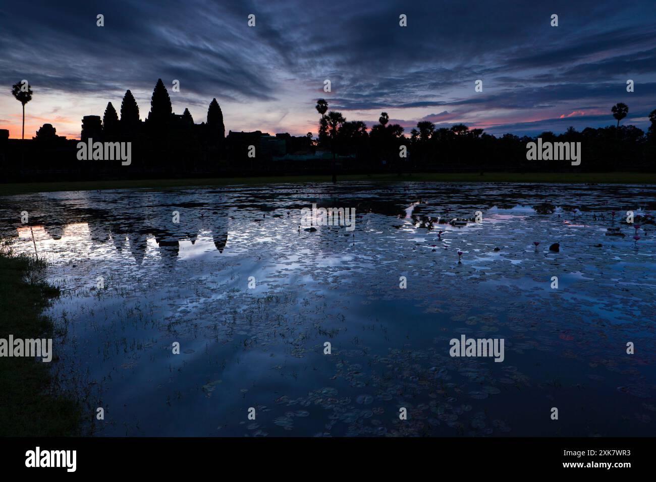 Angkor Wat temple, 12th century, Khmer,Angkor, UNESCO World Heritage ...