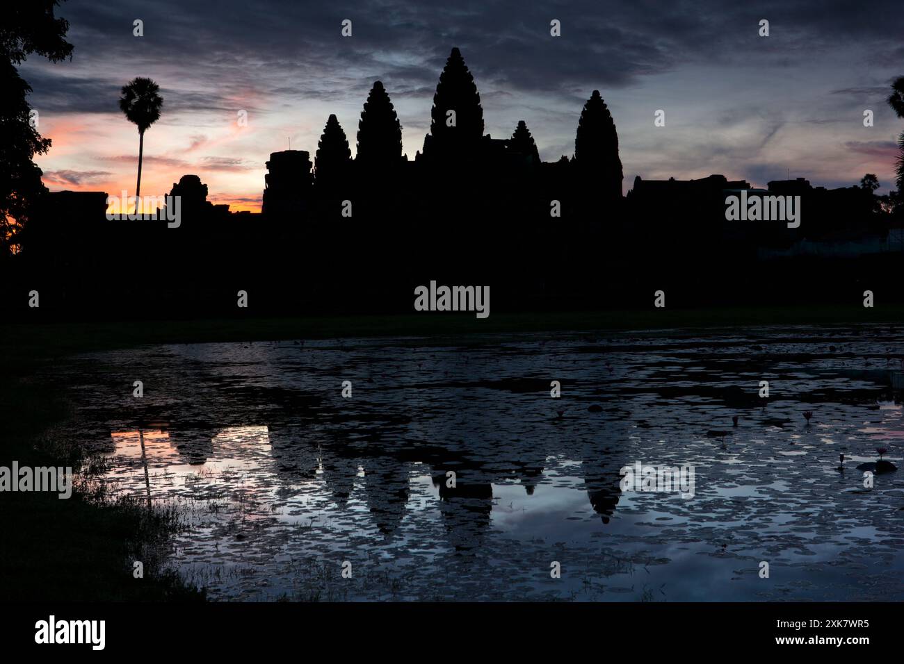 Angkor Wat temple, 12th century, Khmer,Angkor, UNESCO World Heritage ...