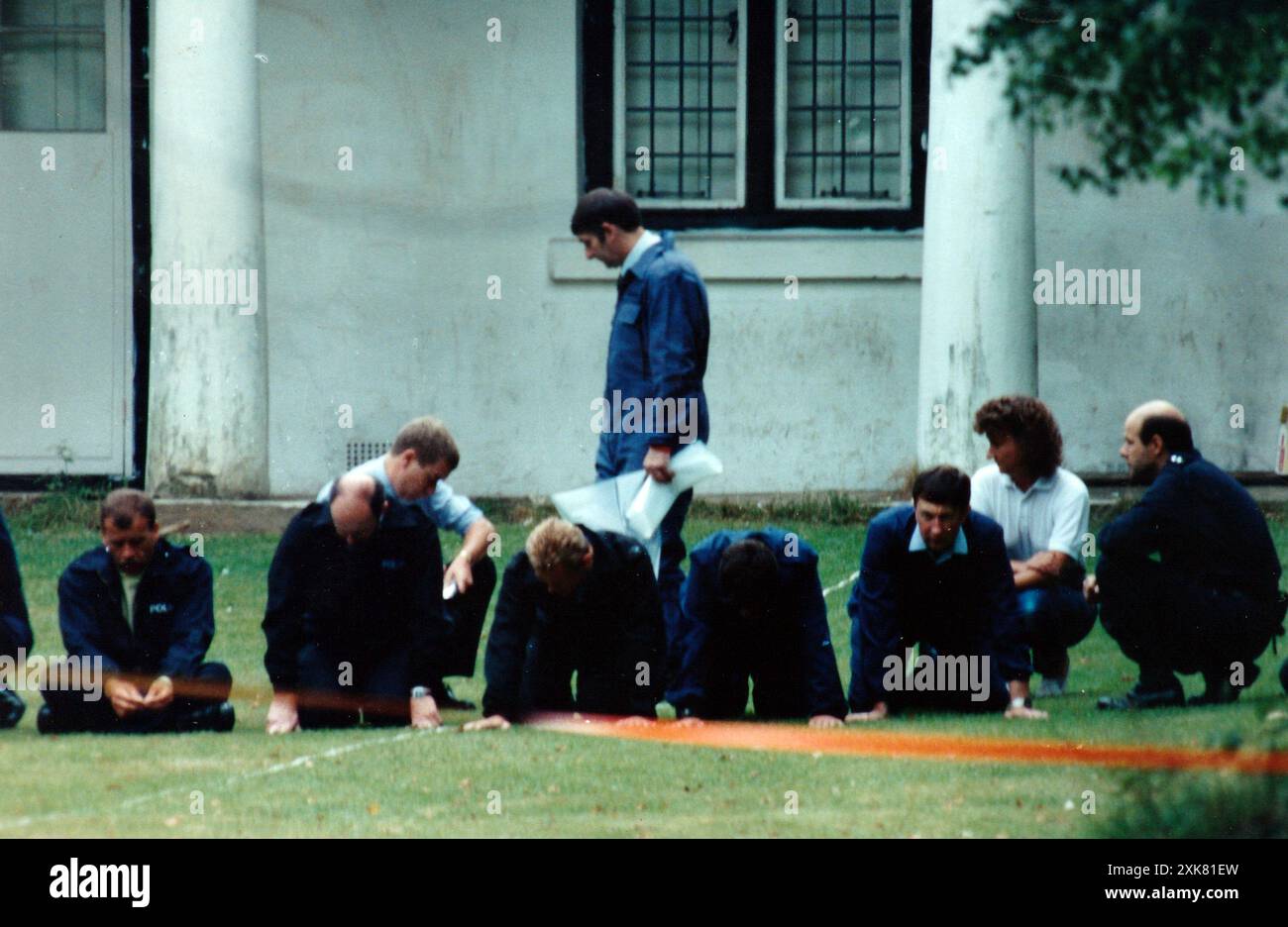 POLICE COMB THE GROUNDS OF MERCHISTOUN HALL, HORNDEANHER THE BODY OF ...