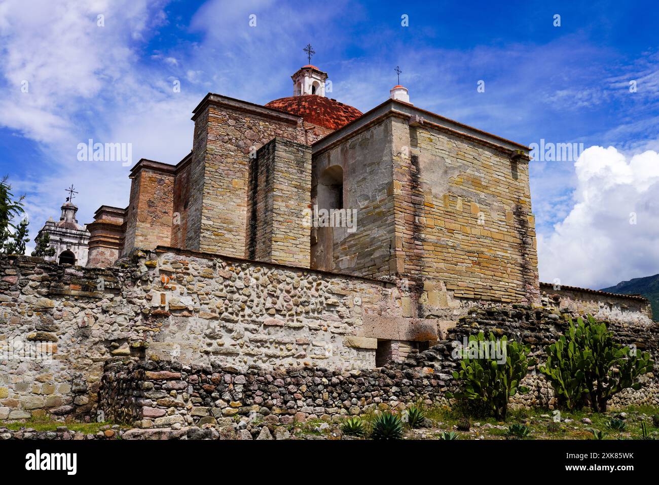 Zona arqueologica de mitla hi-res stock photography and images - Alamy