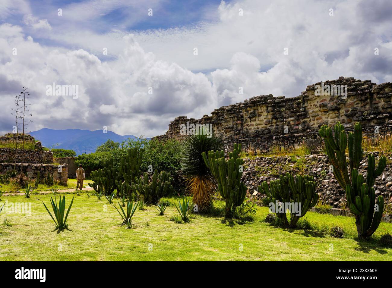 Zona arqueológica mitla hi-res stock photography and images - Alamy