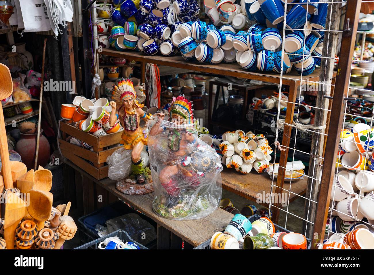 Central de abastos de oaxaca hi-res stock photography and images - Alamy