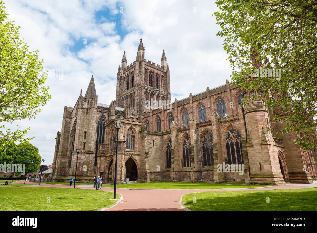 Exterior of Hereford Cathedral (Cathedral of Saint Mary the Virgin ...
