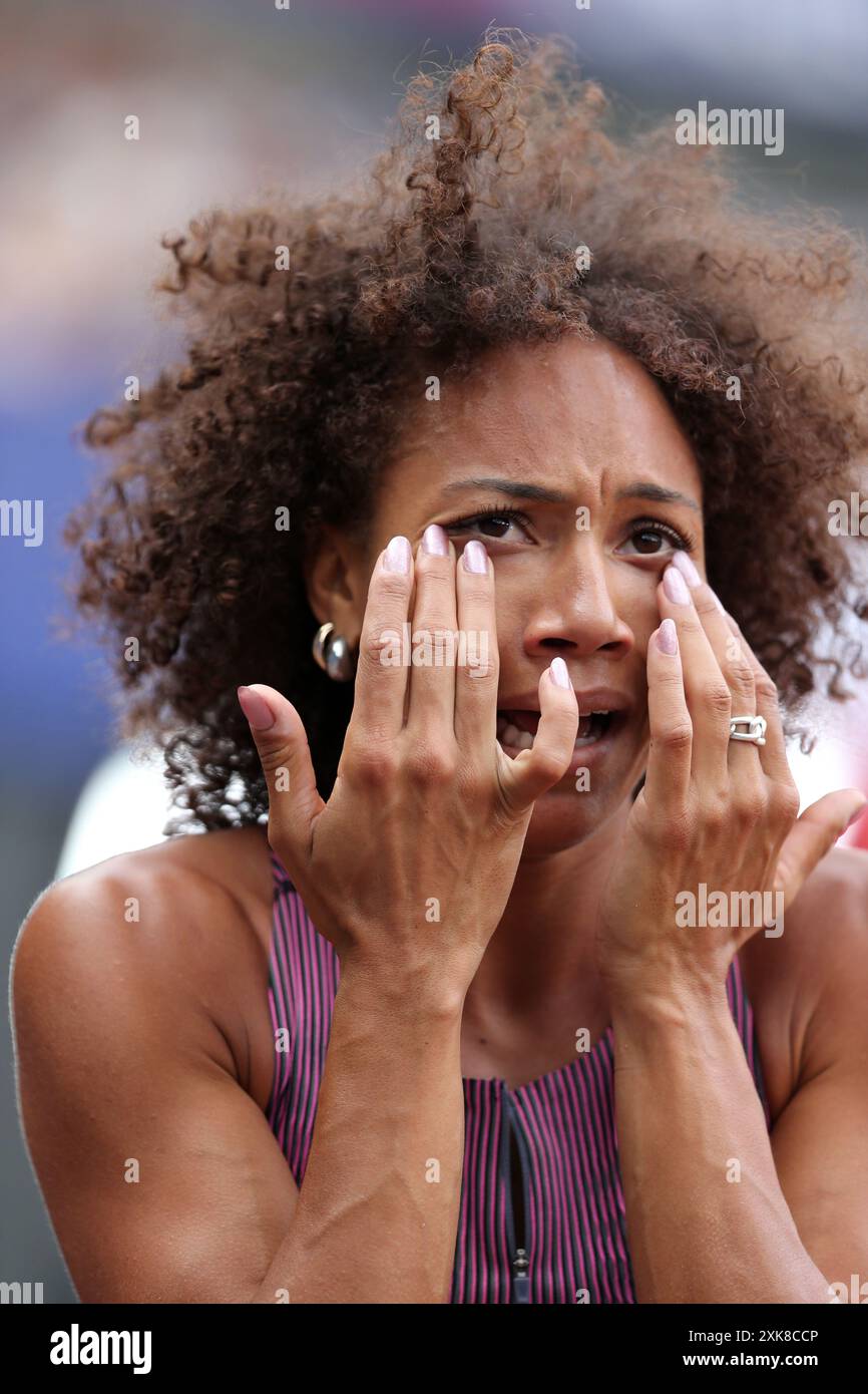 Rénelle LAMOTE (France) after competing in the Women's 800m Final at ...