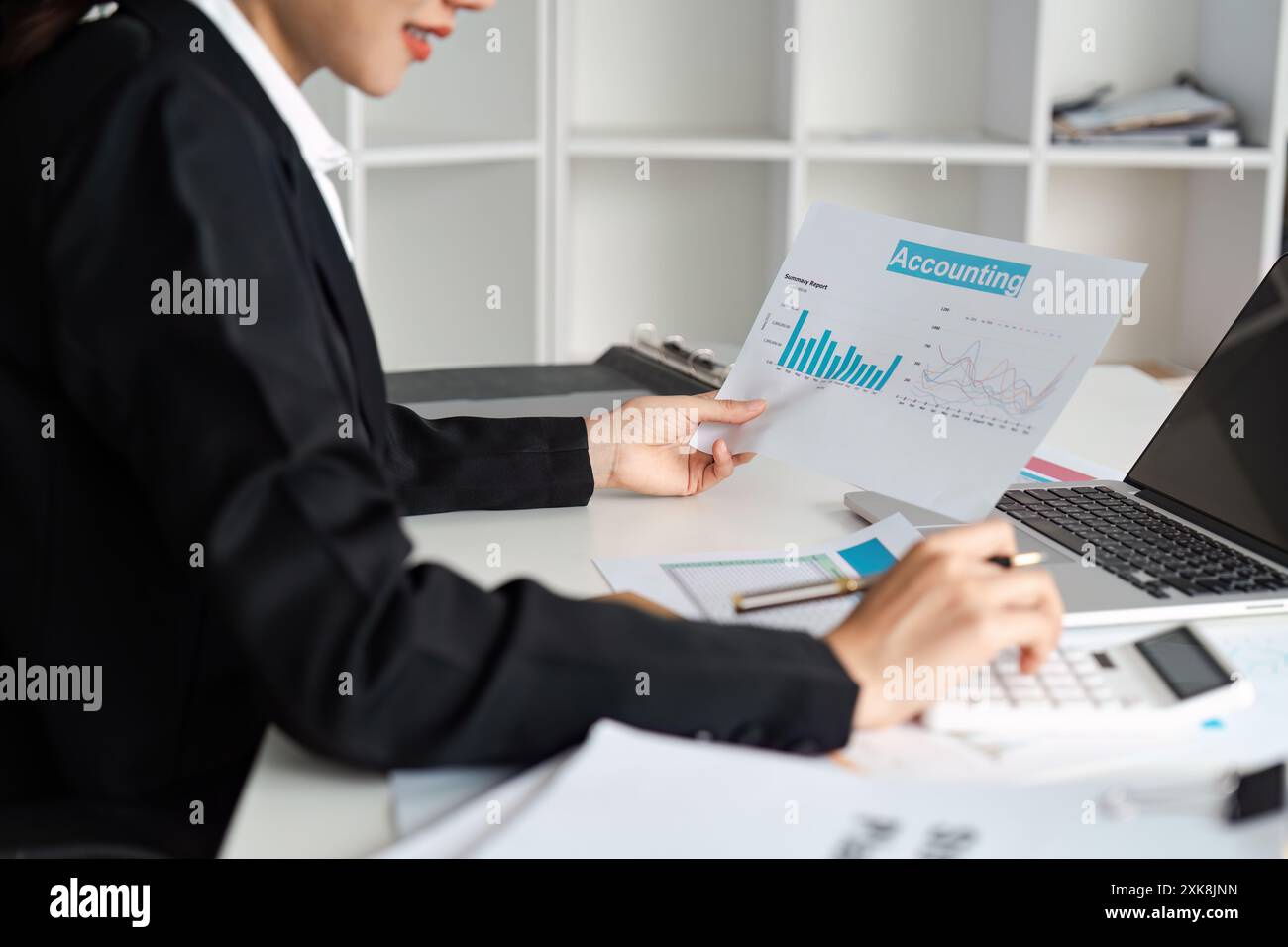 Accountant analysis data charts hi-res stock photography and images - Alamy