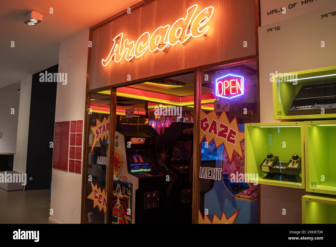 Berlin-Mitte Themenbild - Arcade Spielhalle Computerspielemuseum Berlin, 06.07.2024 Themenbild ...