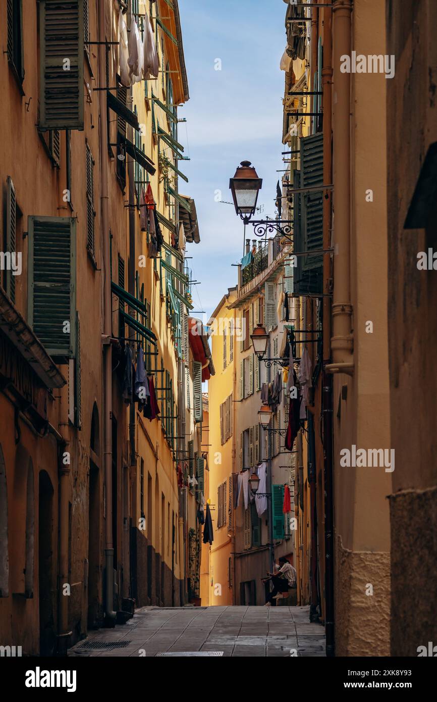 France nice narrow streets vieux nice old town hi-res stock photography ...