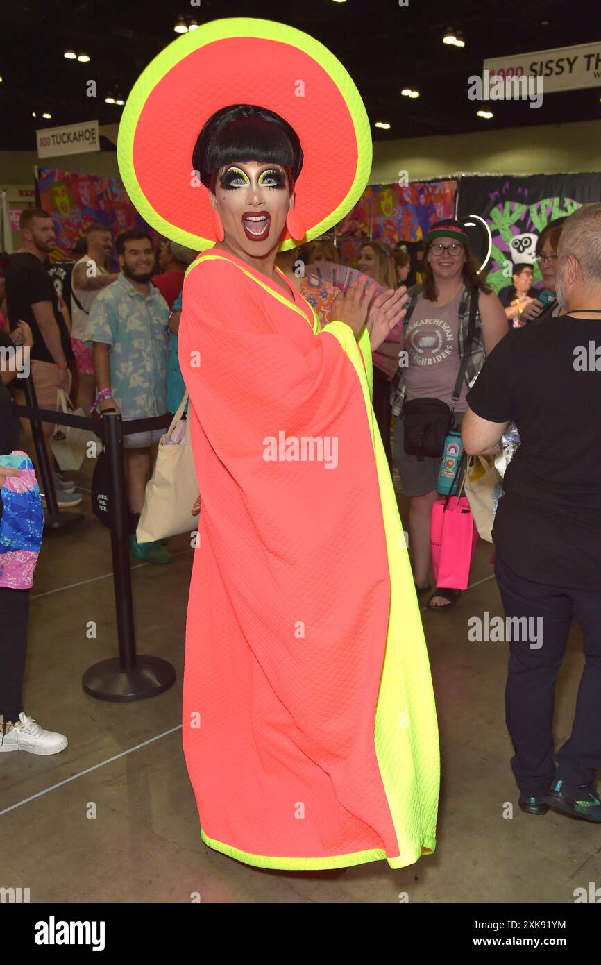 Bianca Del Rio bei RuPaul s DragCon LA 2024 im Los Angeles Convention ...