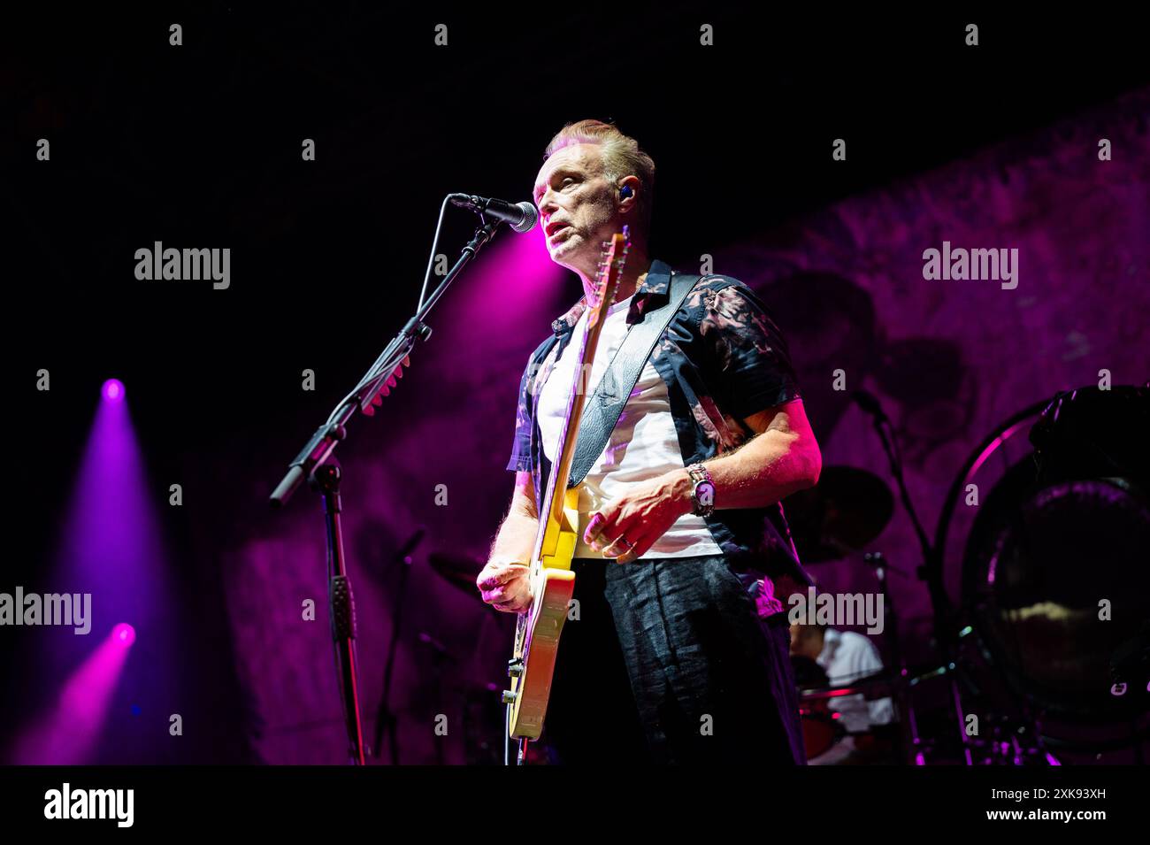 Nick Mason performs last 19th July in Vicenza , piazza dei Signori ...