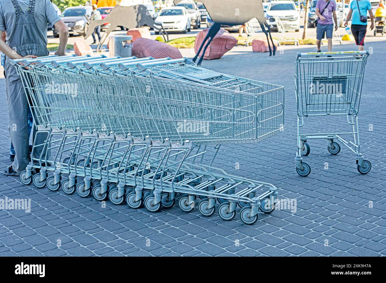 Supermarket upkeep hi-res stock photography and images - Alamy