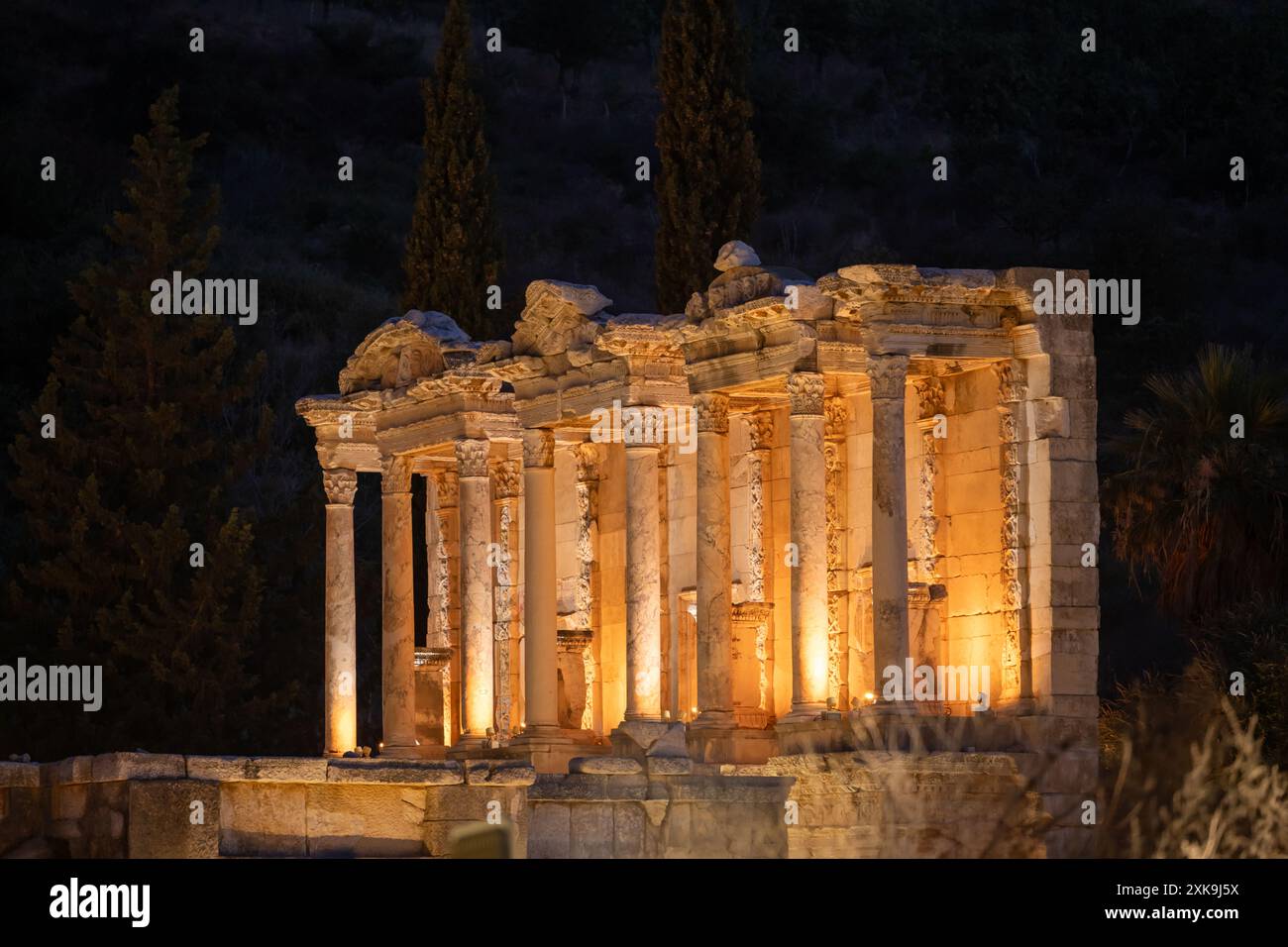 Celsus library in the Ancient City of Ephesus with its magnificent view ...