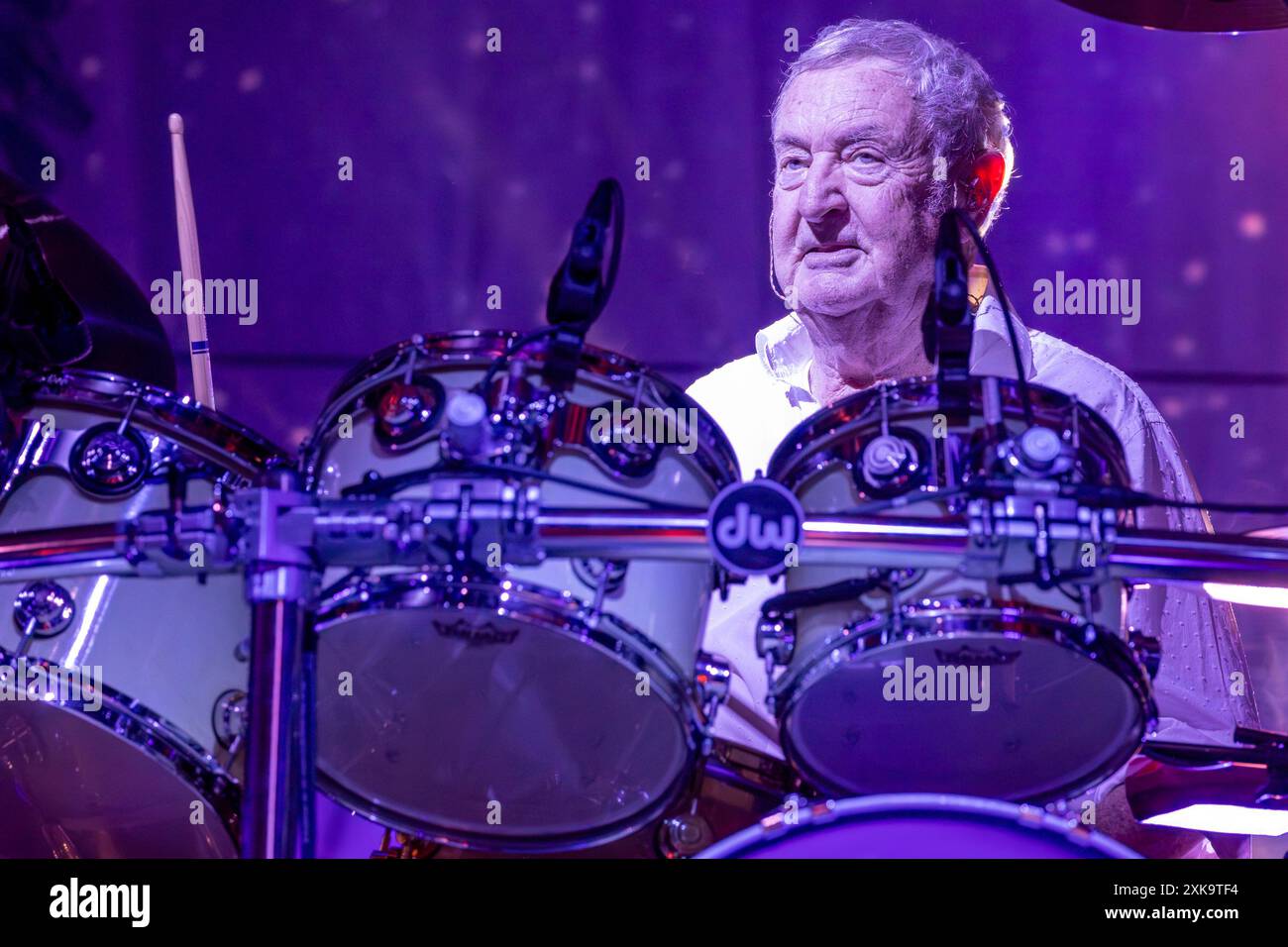 Nick Mason, pseudonym of Nicholas Berkeley Mason, historical drummers ...