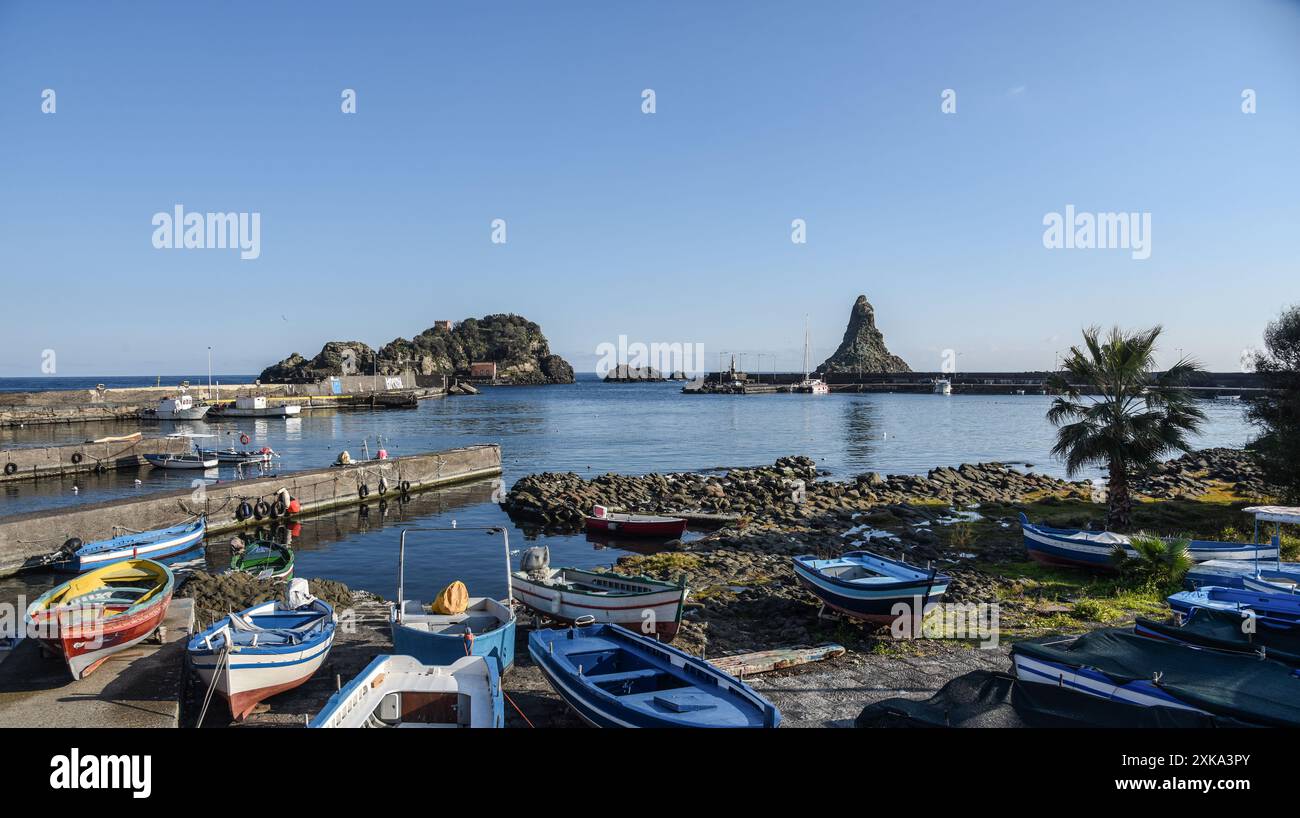 The small port of Acitrezza in Sicily Stock Photo - Alamy