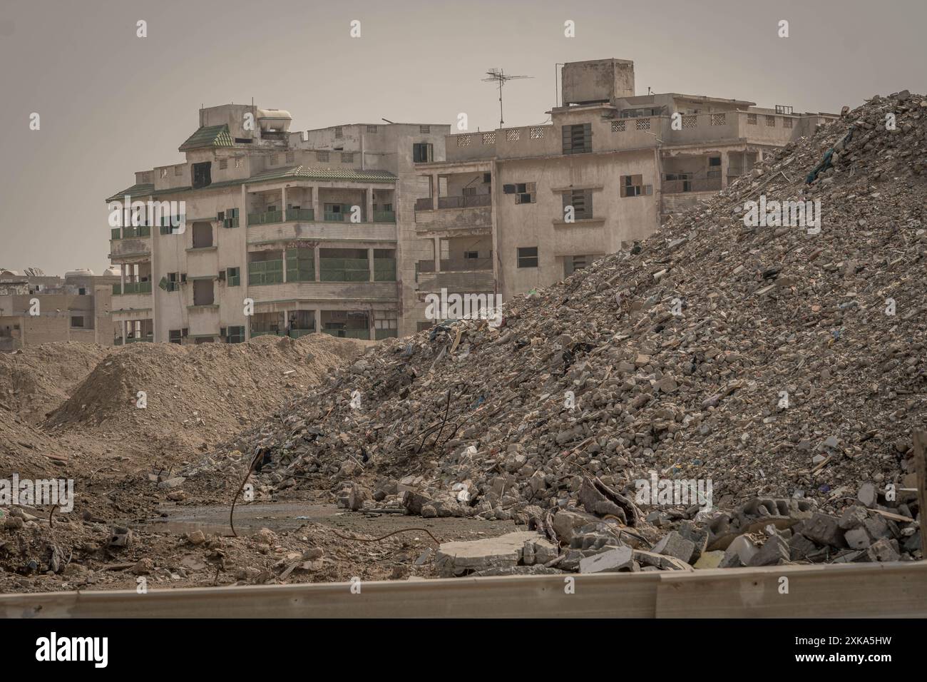 The old building in residential areas of Jeddah, Saudi Arabia, with ...