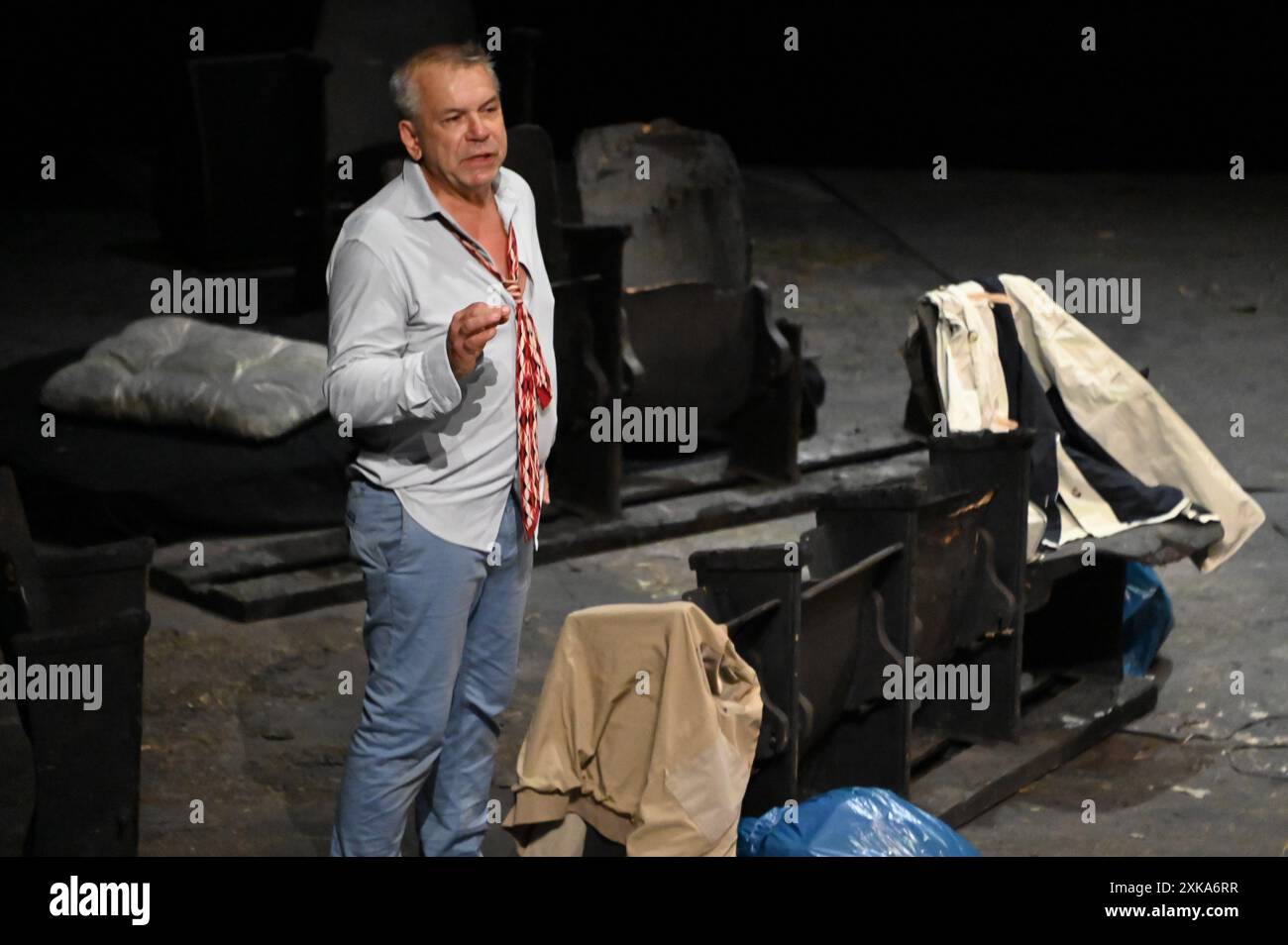 Festival d'Avignon OFF 2024 "Lazzi", a play starring Philippe Torreton ...