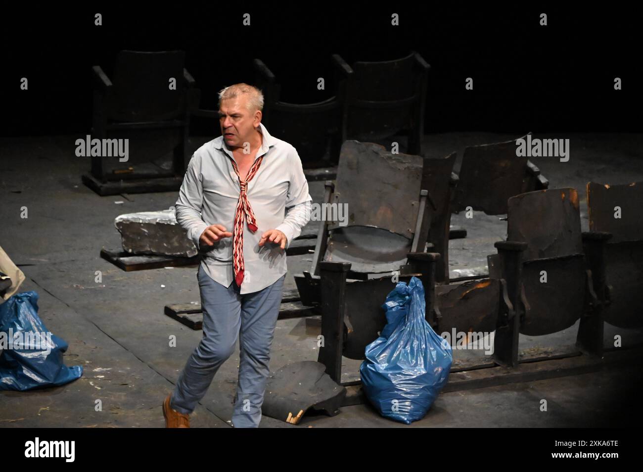 Festival d'Avignon OFF 2024 "Lazzi", a play starring Philippe Torreton ...