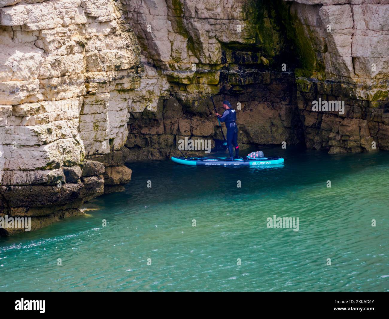 Man adventuring hi-res stock photography and images - Alamy