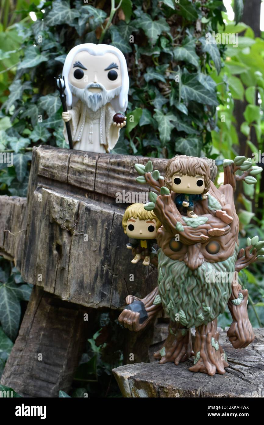 Saruman lord of the rings hi-res stock photography and images - Alamy