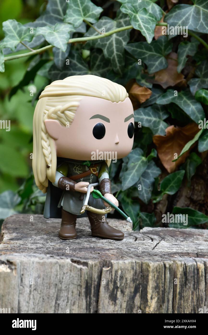 Legolas lord of the rings hi-res stock photography and images - Alamy