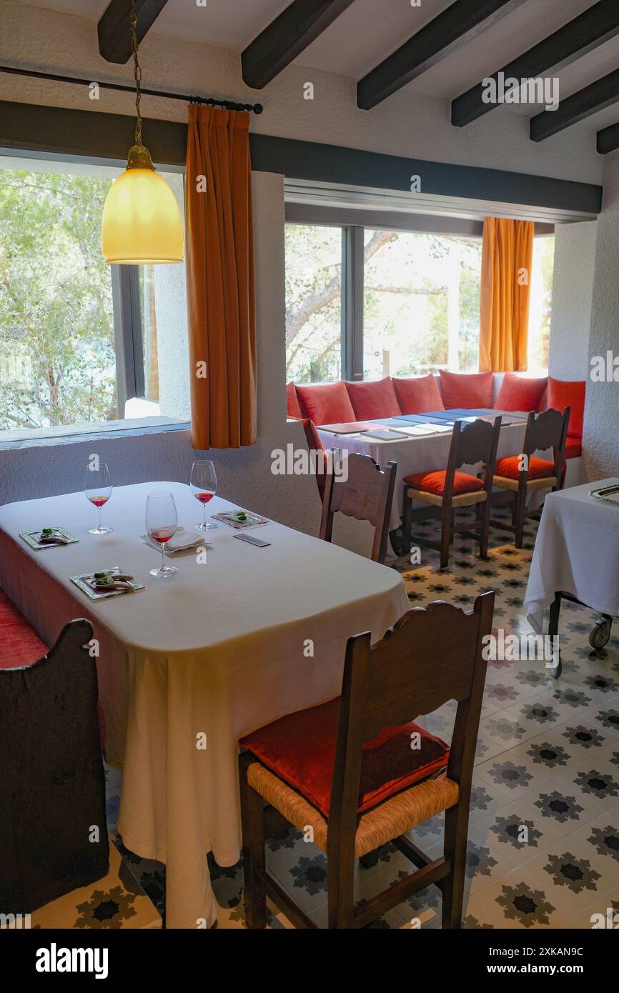 Roses, Spain - 20 July, 2024: Dining room at the El Bulli 1846 ...