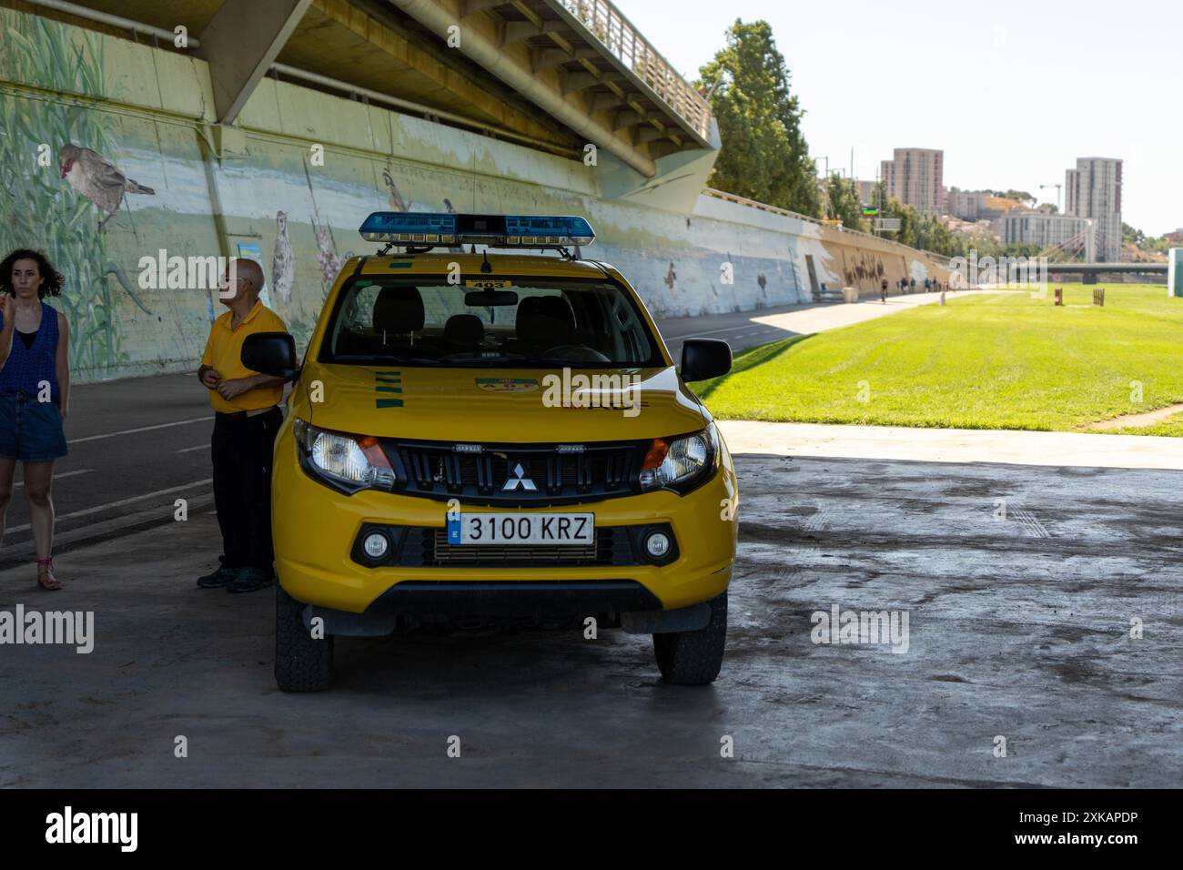The Bes˜s River Park has been affected by a toxic ammonia spill into ...