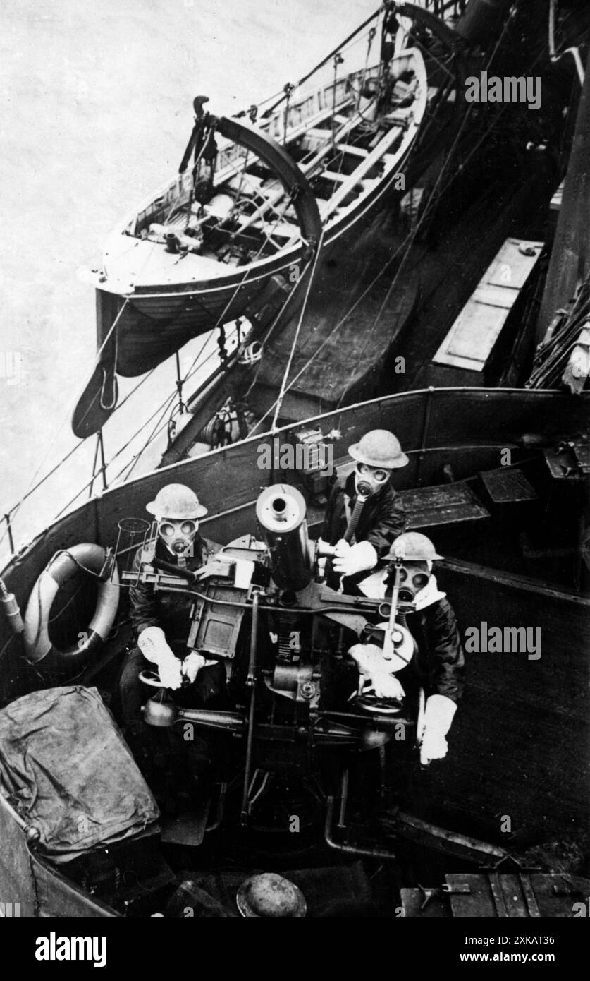 Merchant ship world war ii hi-res stock photography and images - Alamy