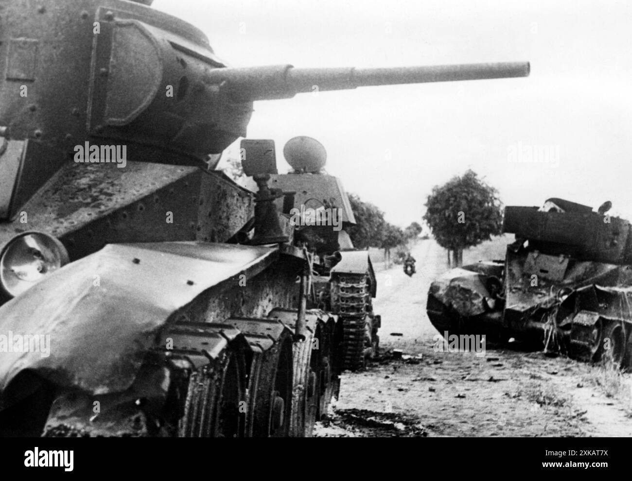 Soviet era tanks Black and White Stock Photos & Images - Alamy