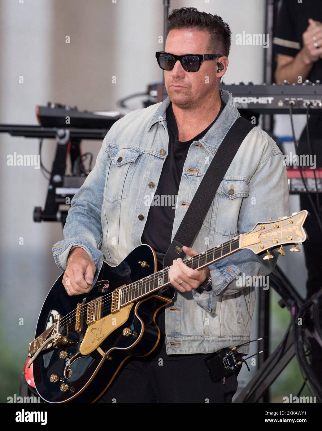 Onerepublic Guitarist Zach Filkins