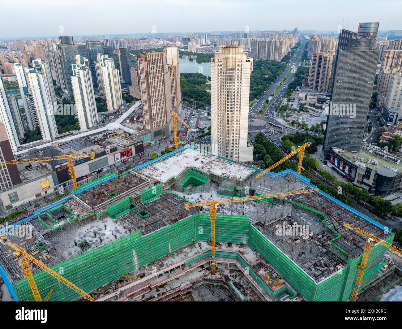 High temperatures construction hi-res stock photography and images - Alamy