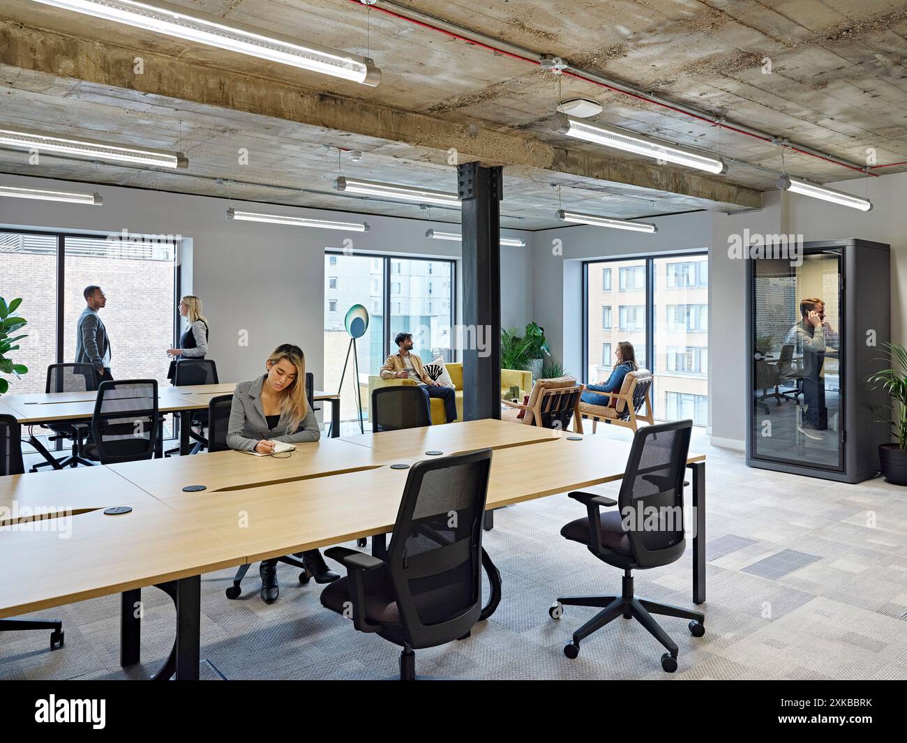 Open plan work space. The Hickman, London, United Kingdom. Architect ...