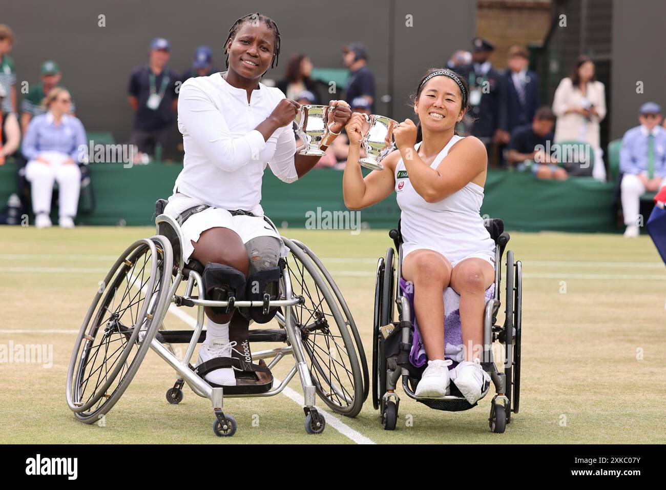 Kgothatso Montjane of South Africa & Yui Kamiji of Japan celebrate ...