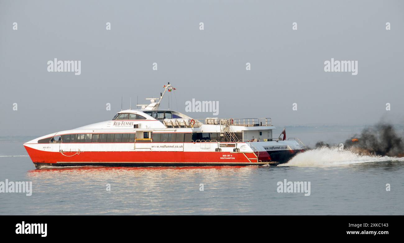 Red Funnel Ferry Stock Photo - Alamy