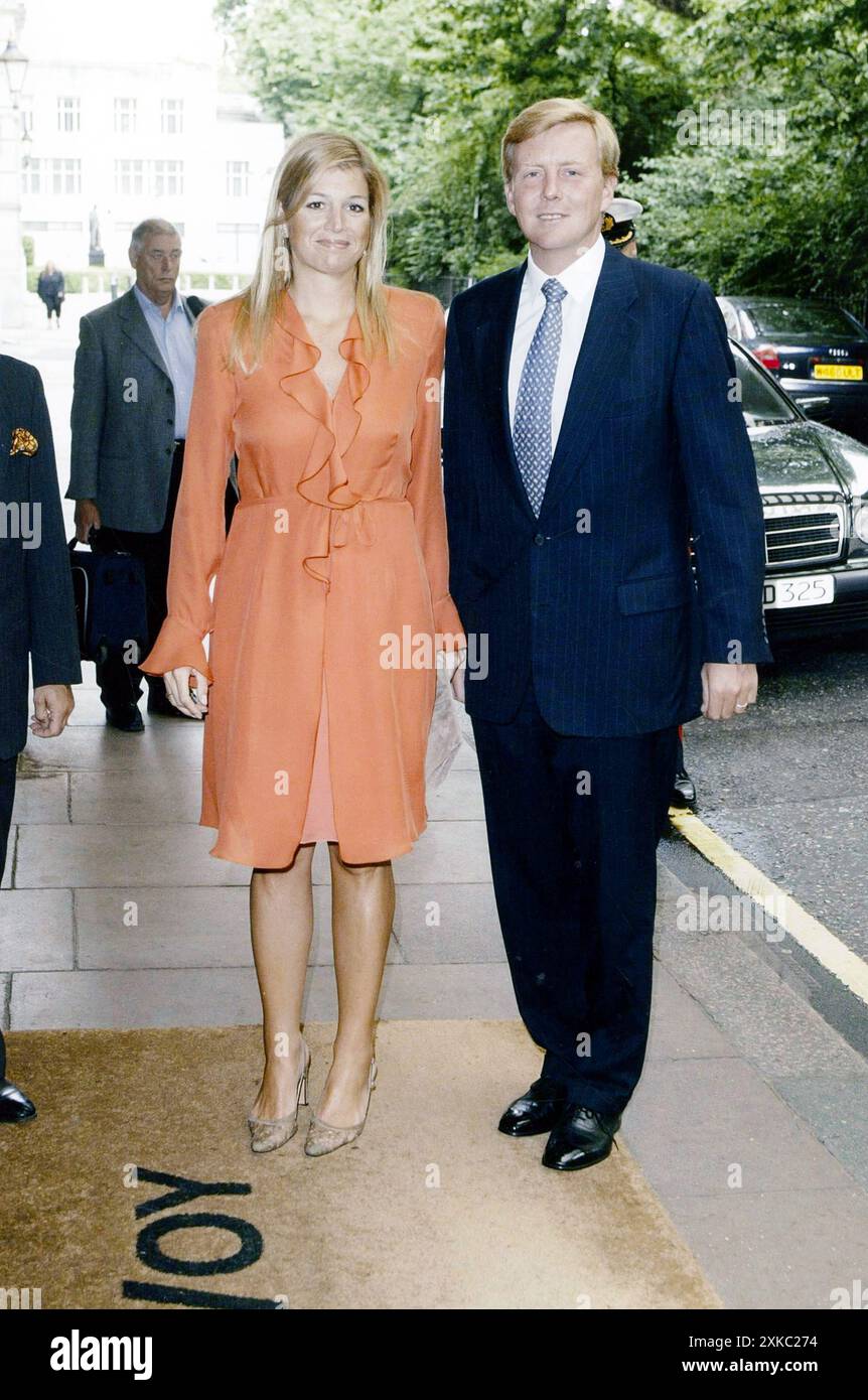 Madre londra hi-res stock photography and images - Alamy