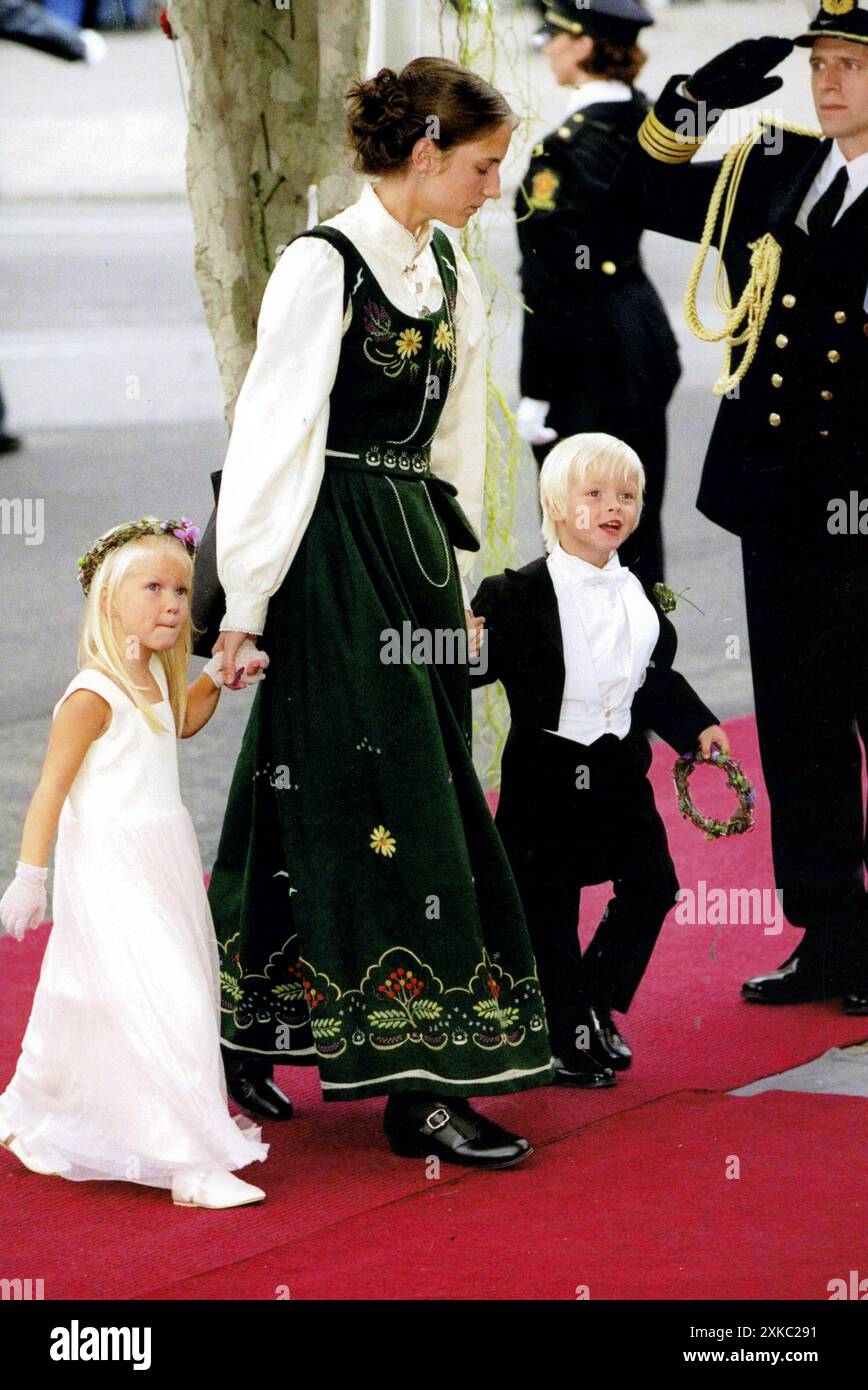 Little prince harald hi-res stock photography and images - Alamy