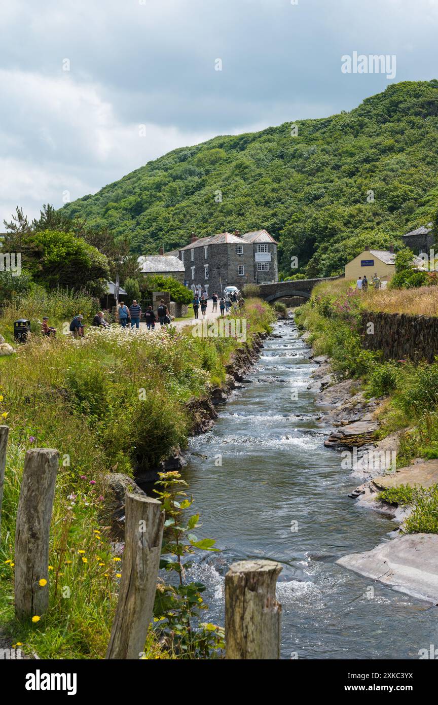 River Valency runs through village of Boscastle before entering the sea ...