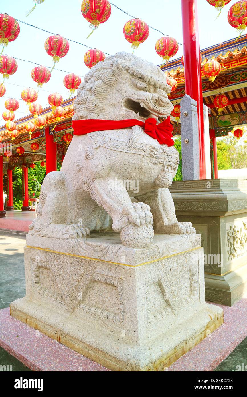 Chinese Guardian Lion Sculpture in a Chinese Buddhist Temple Stock ...