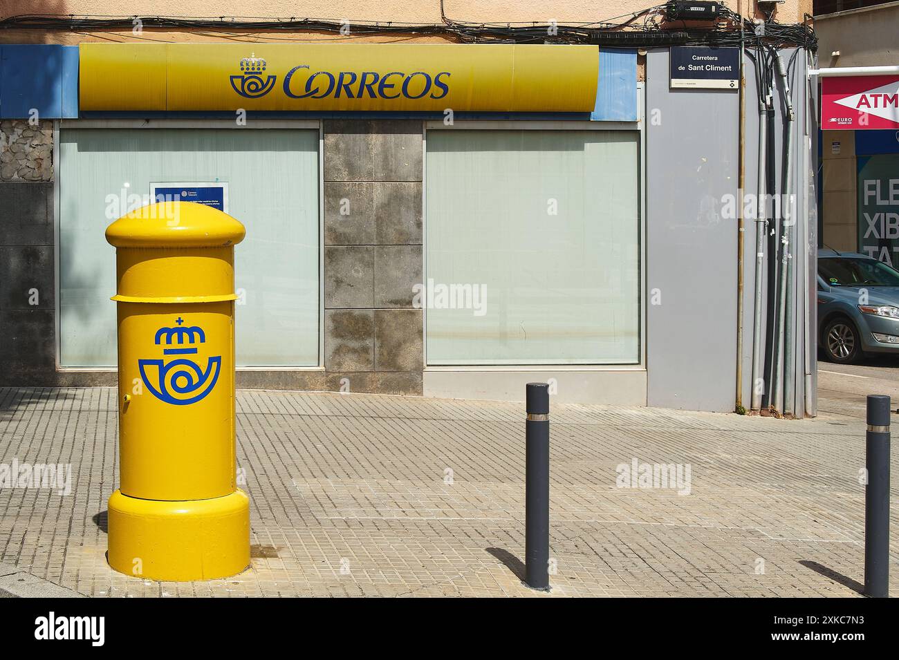 Viladecasn, SPAIN - JULY 22, 2024: Yellow Correos mailbox on a Spanish ...