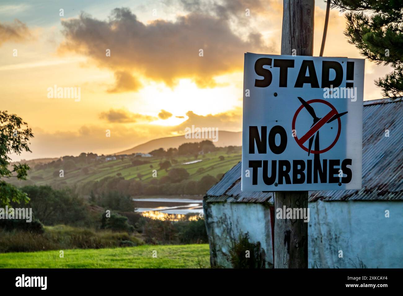 Stad sign ireland hi-res stock photography and images - Alamy