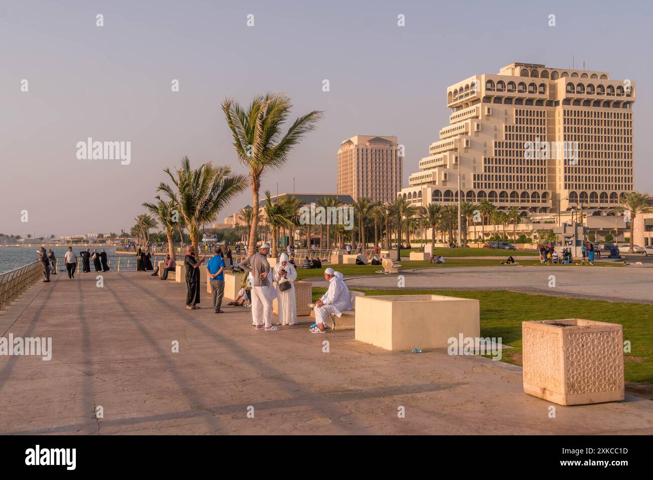 The beautiful sunset at Al Hamra Corniche at Jeddah waterfront in the ...