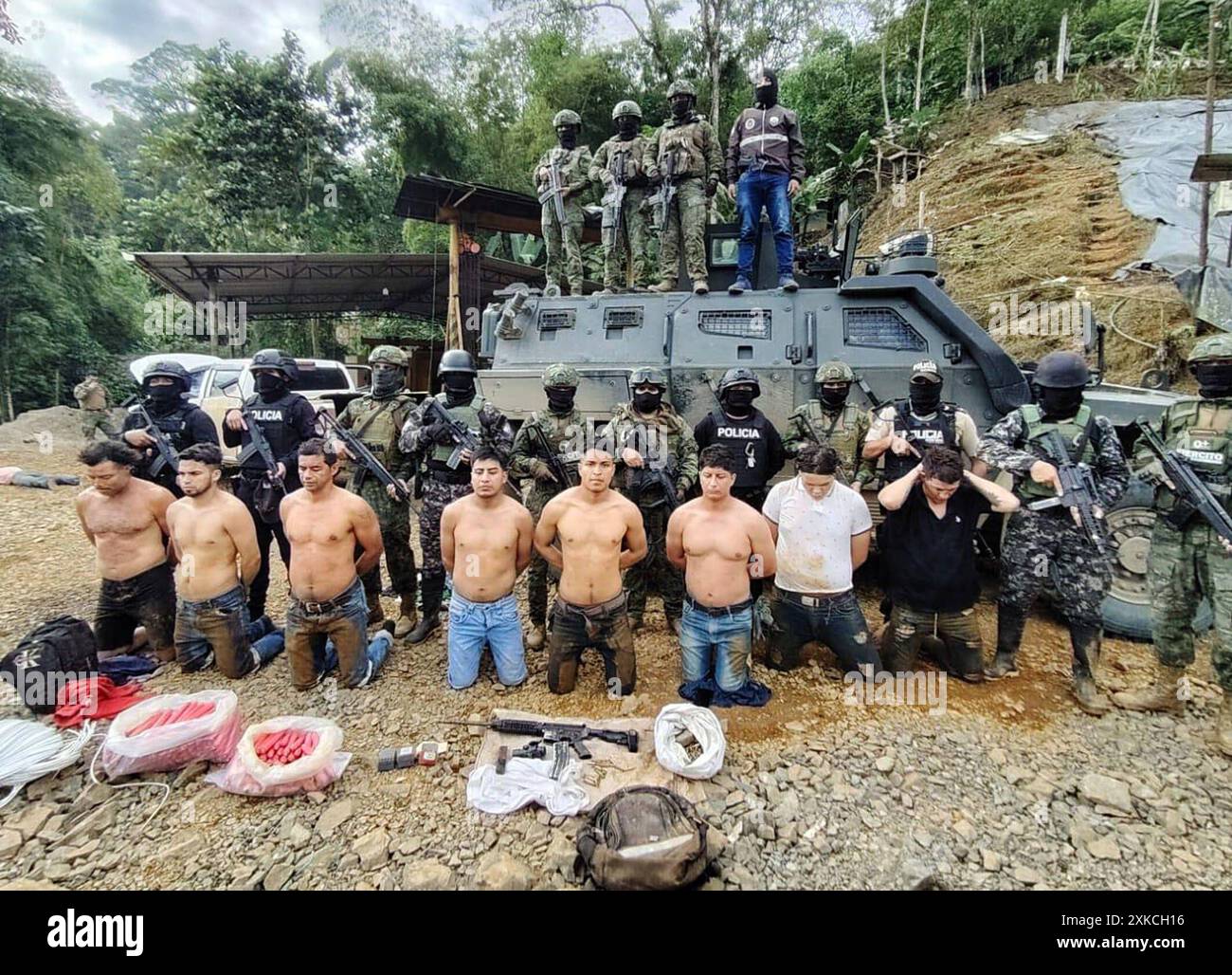 CUENCA INTERVENTION 2 0 CAMILO PONCE ENRIQUEZ Cuenca,Ecuador July 22 ...