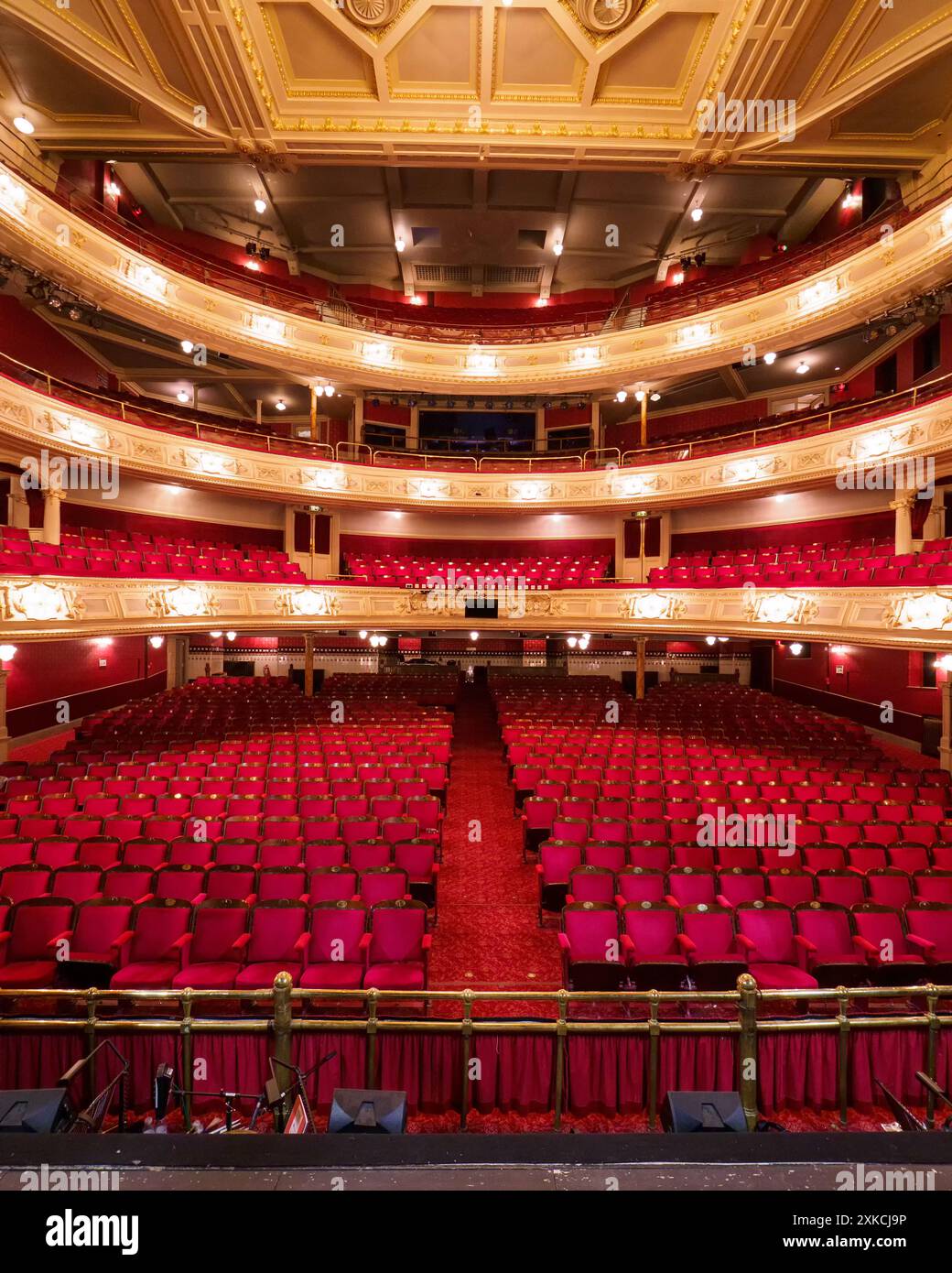 Interior of His Majesty's Theatre in Aberdeen, Scotland Stock Photo - Alamy