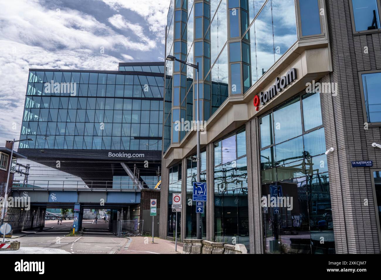 Telemetry and fleet solutions hi-res stock photography and images - Alamy