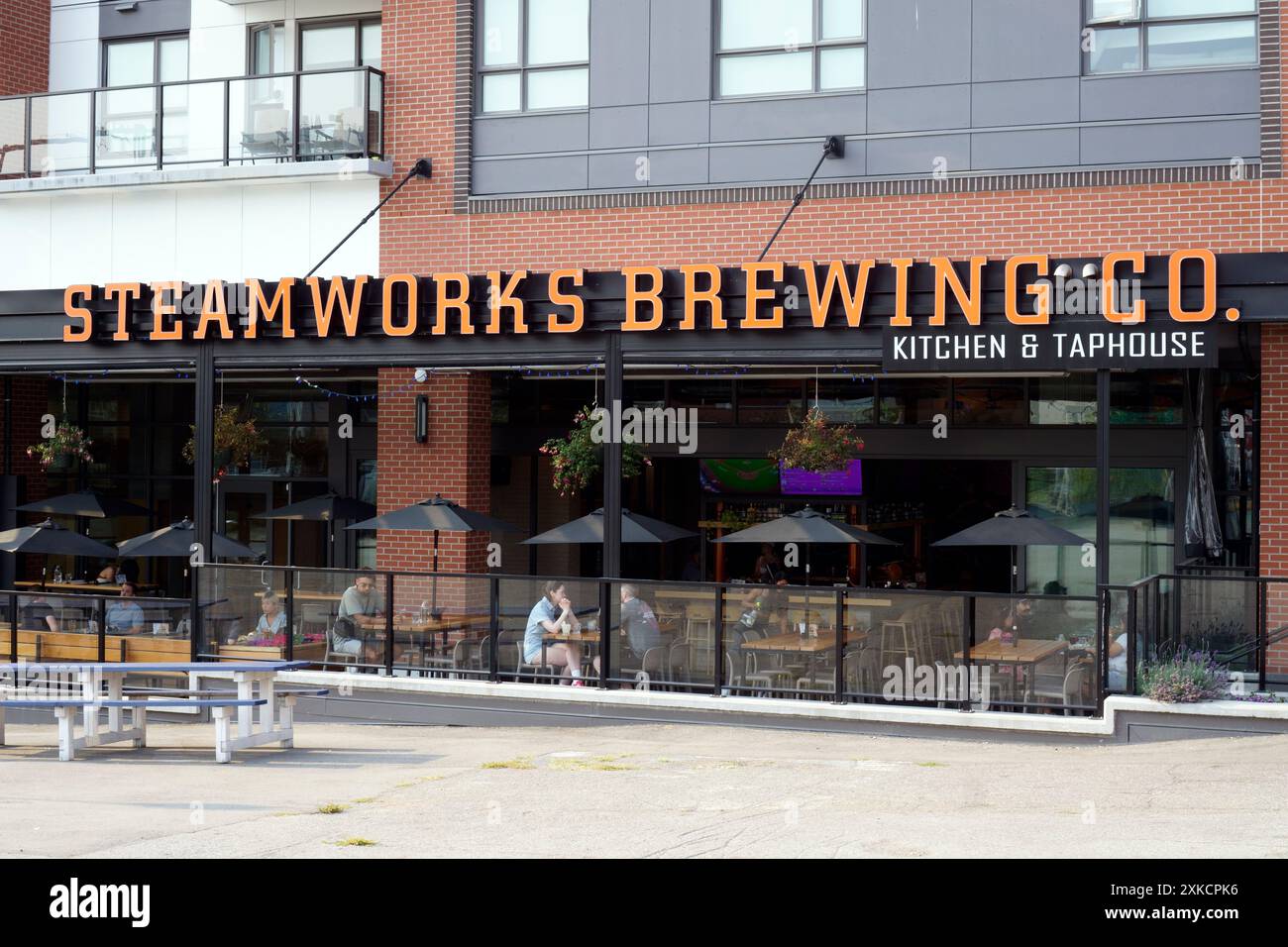Steamworks brewing hi-res stock photography and images - Alamy