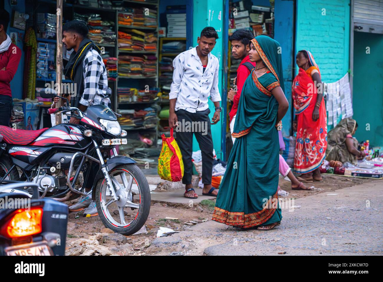 Indian women in Jaipur Stock Photo - Alamy