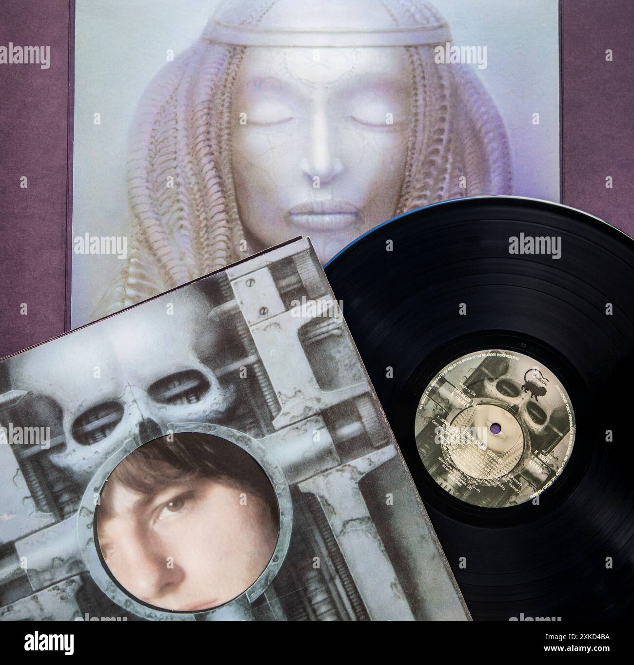 Hr giger hi-res stock photography and images - Alamy