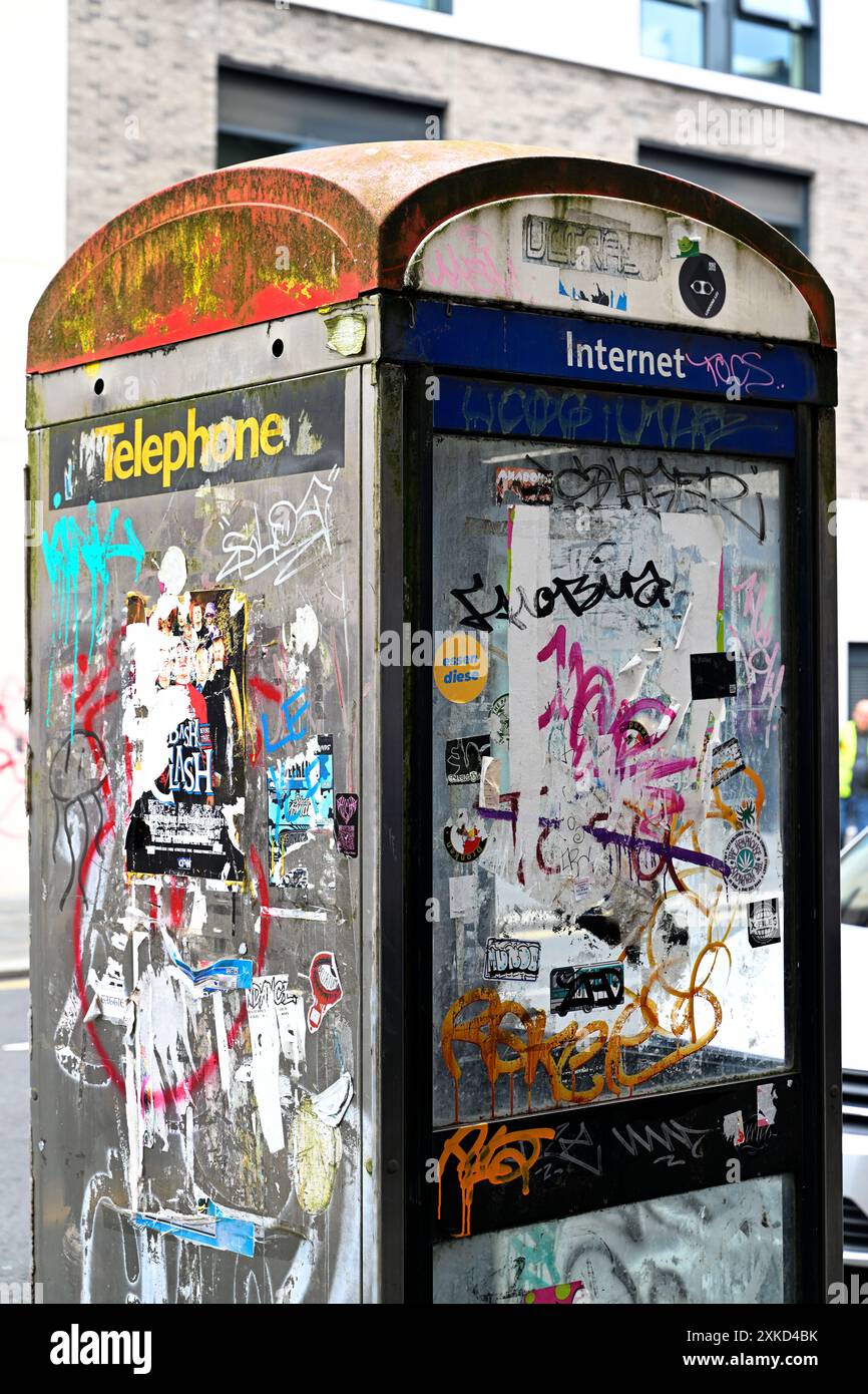 old Bt Phone Box Glasgow Stock Photo - Alamy
