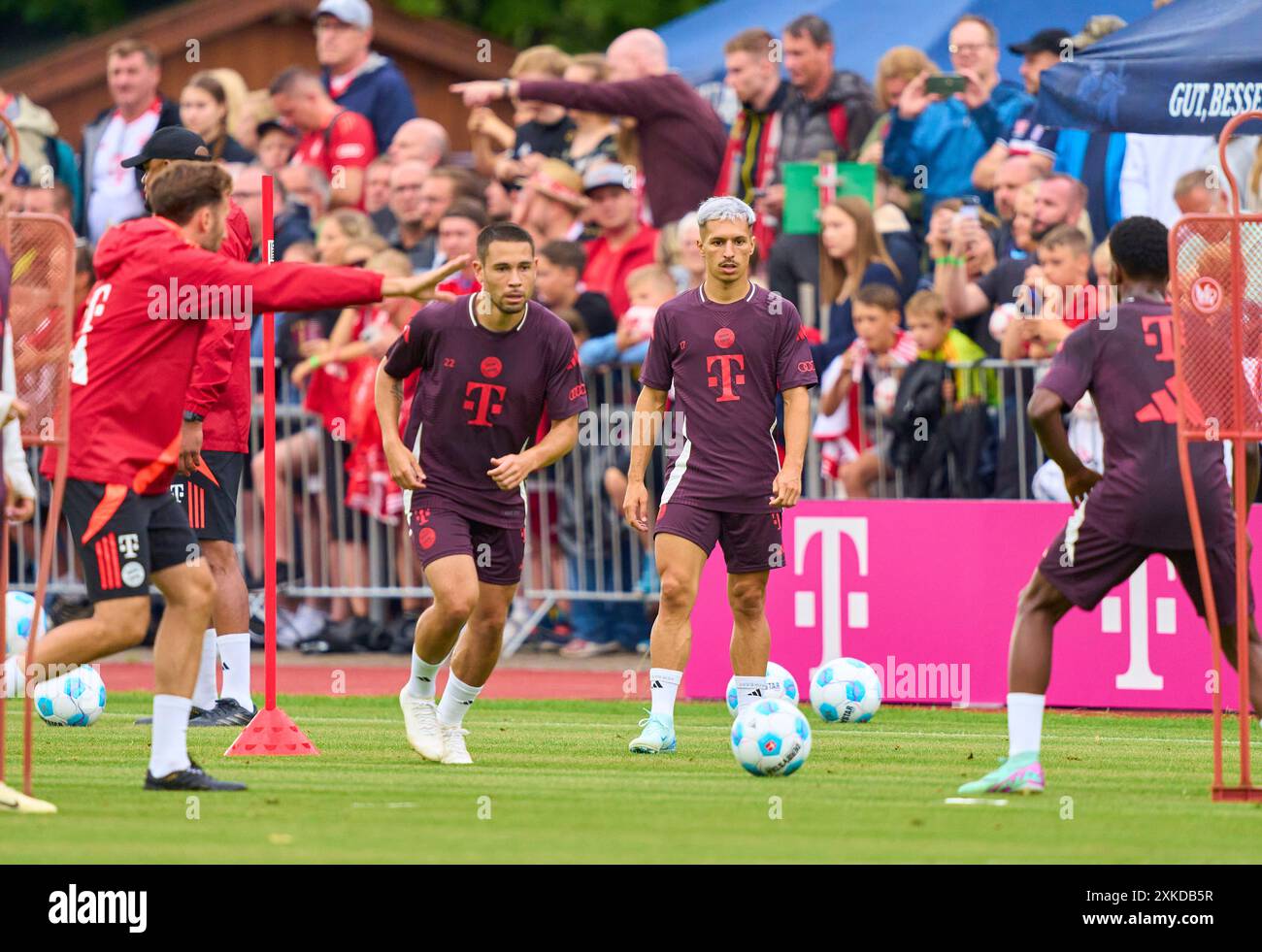 17 bryan zaragoza hi-res stock photography and images - Alamy